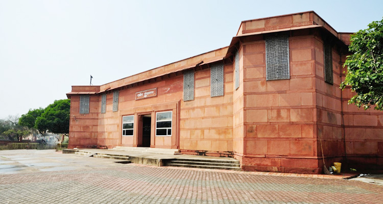 Government Museum Mathura (Entry Fee, Timings, History, Images ...