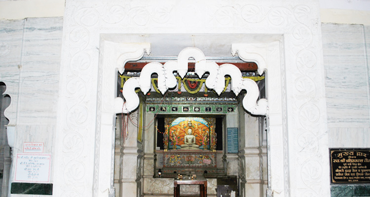 Mathura Jain Chorasi (Timings, History, Entry Fee, Images, Aarti ...