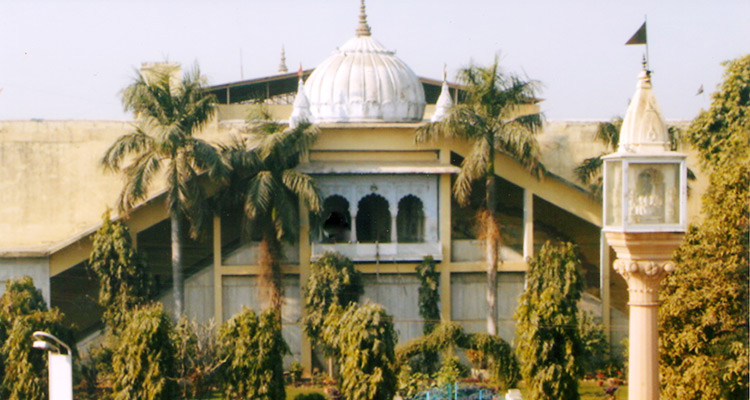 Mathura Jain Chorasi (Timings, History, Entry Fee, Images, Aarti ...