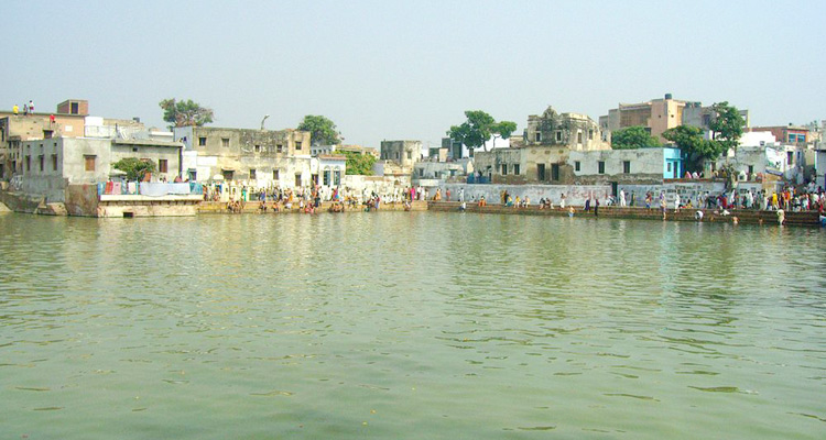 Radha Kund Mathura (History, Distance, Images & Location) - Mathura ...