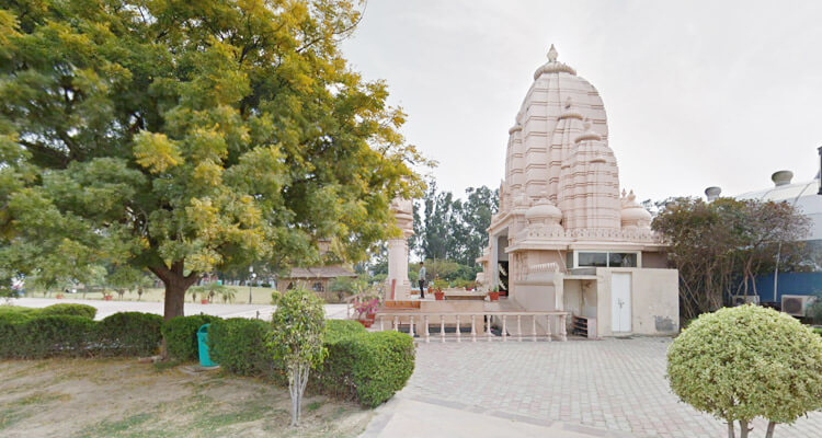 Vrindavan Chandrodaya Mandir (Timings, History, Entry Fee, Images ...