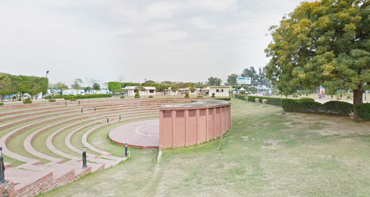 Vrindavan Chandrodaya Mandir (Timings, History, Entry Fee, Images ...